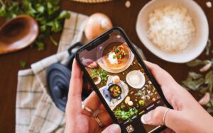 How to Start a Food Blog in 2025 - The Beginners Guide